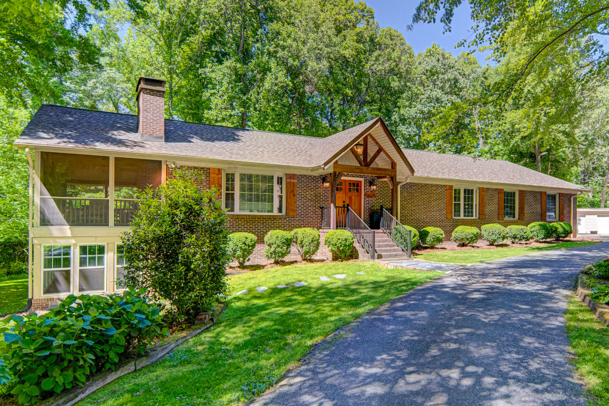 Beautifully Updated Brick Ranch Home - Triad NC